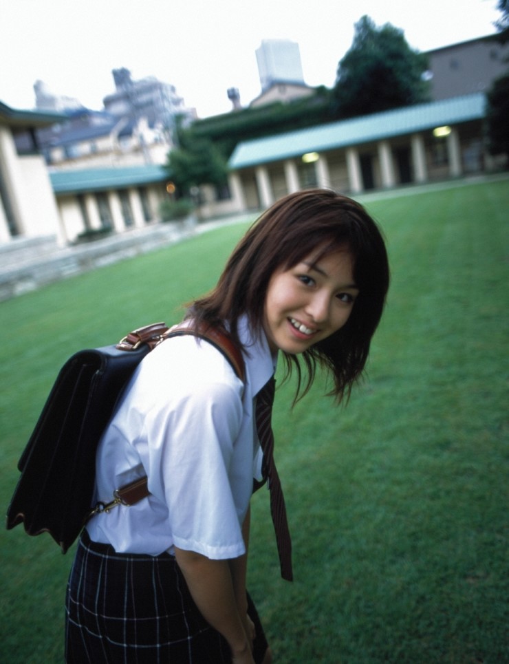 1994 / Risako Sugaya / 菅谷梨沙子 / 스가야 리사코 / Singer