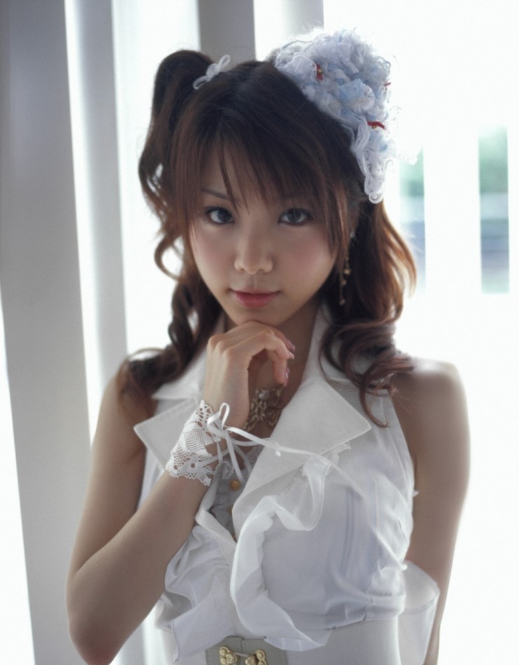 1989 / Reina Tanaka / 田中れいな / たなかれいな / 다나카 레이나 / Singer