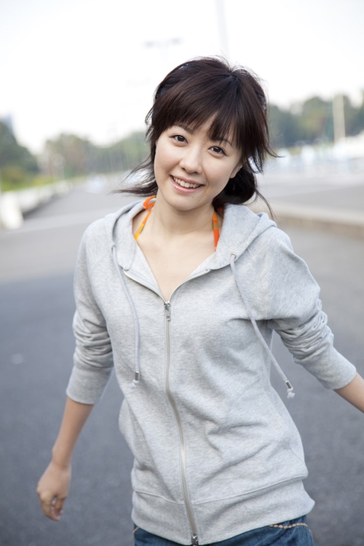 1991 / Saki Shimizu / 淸水佐紀 / 清水佐紀 / 시미즈 사키 / Singer