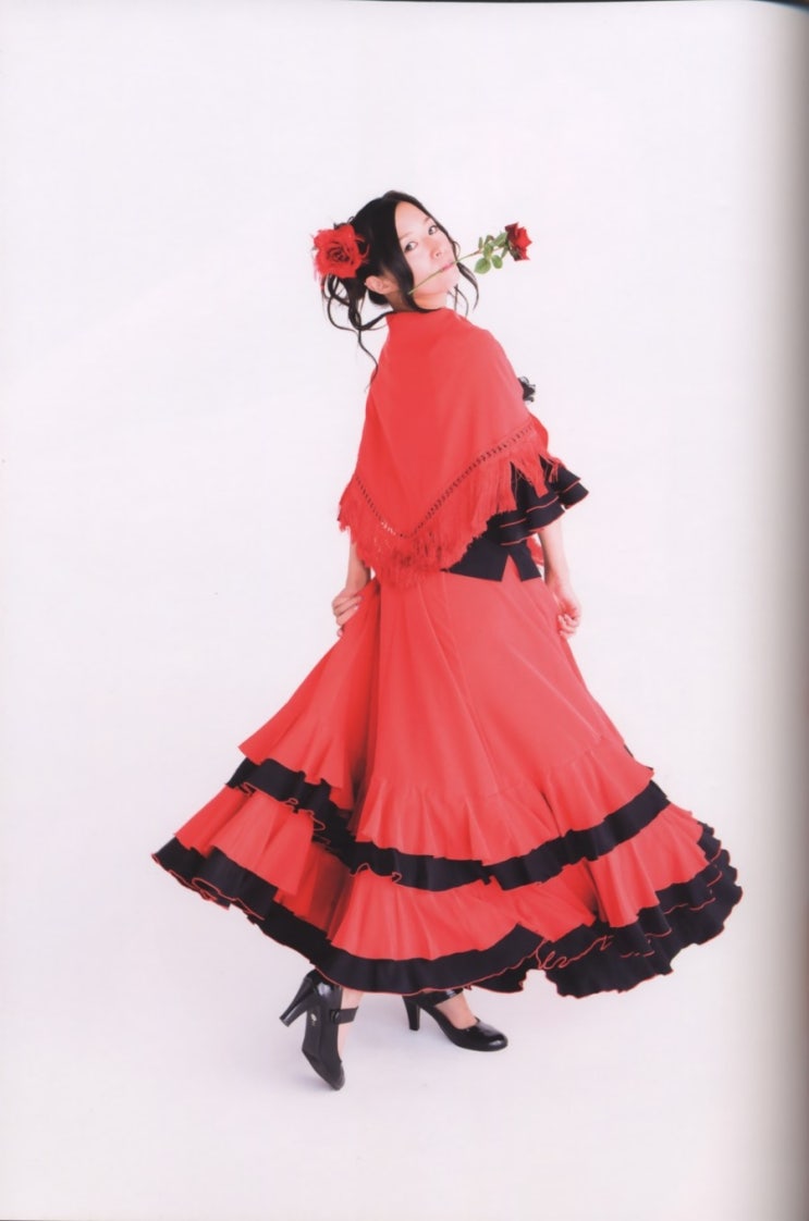 1979 / RIE TANAKA / 田中理恵 / 타나카 리에 / Singer