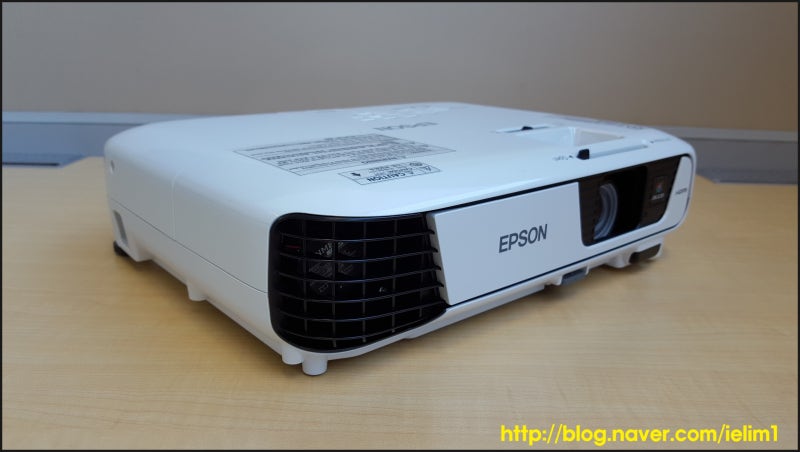 EPSON EB-X31 빔프로젝터 실용성과 가성비를 겸비한 착한 프로젝터 엡손 EB-X31 : 네이버 블로그