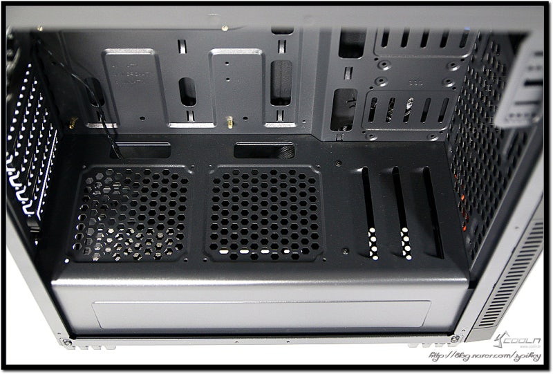 보급형케이스 최강자 COX A5 벨로체 USB3.0 풀 아크릴 윈도우 블랙 : 네이버 블로그