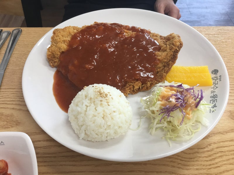 경남사천 옛날 돈까스가 떠오르는 황기순의 칼국수and왕돈까스 네이버 블로그
