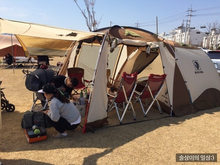 광주/선운지구) 주말 즐기기 좋은곳! '황룡친수공원' 에서 캠핑 : 네이버 블로그