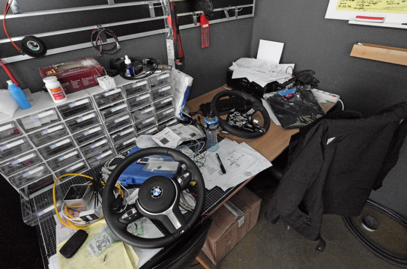 멜로니아(MELONIA) BMW 순정 M3 무릎패드, 엠핸들 퍼포먼스 무광 카본Y커버 retrofit : 네이버 블로그