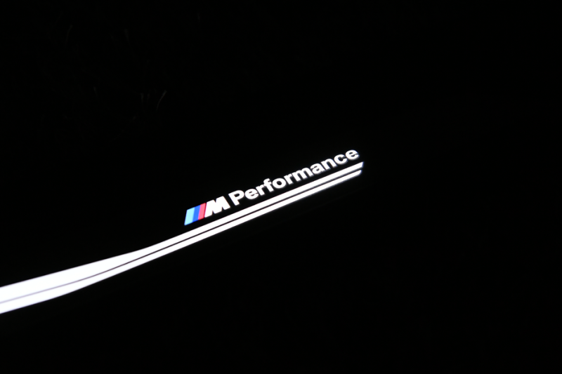 BMW F30 퍼포먼스 LED 도어씰 장착 : 네이버 블로그