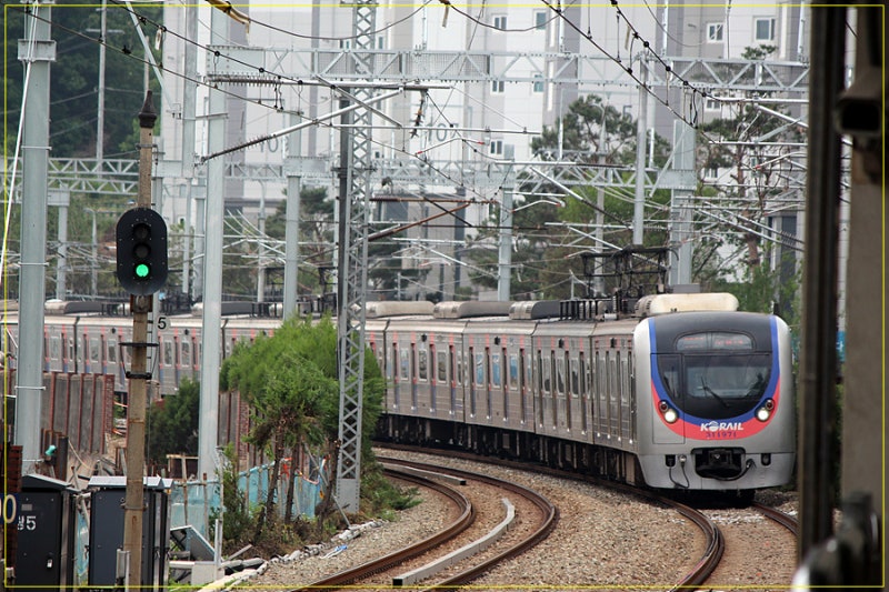 전철역앞에 철도 건널목이 위치한 - 경원선 녹양역 : 네이버 블로그