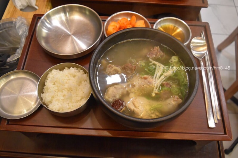 노량진역 맛집 소반갈비탕 노량진 밥집 혼밥하기 좋은 갈비탕 먹었어요 ♬ 네이버 블로그