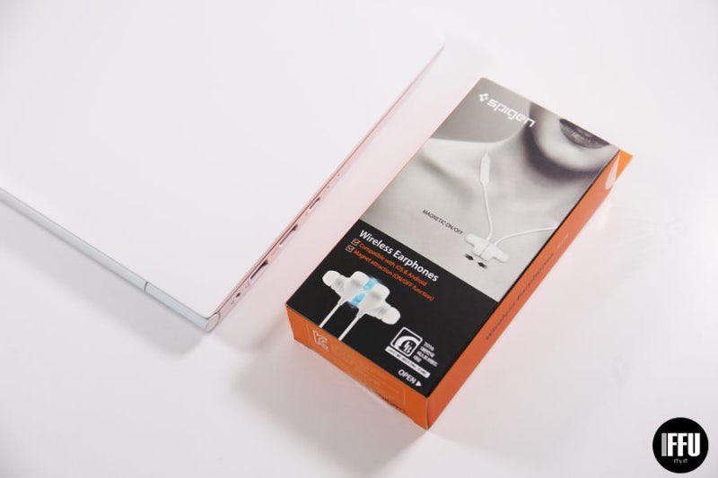 블루투스 이어폰, 전원 버튼 없는 슈피겐 R32E : 네이버 블로그