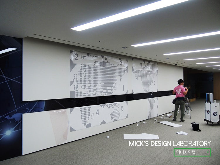 회사 예쁜간판 사무실 꾸미기 / 세계지도 / 도트지도 / 신주채널 / 기업 간판 [ 사무실 이미지월 실내사인 ] by 믹디자인랩 ...