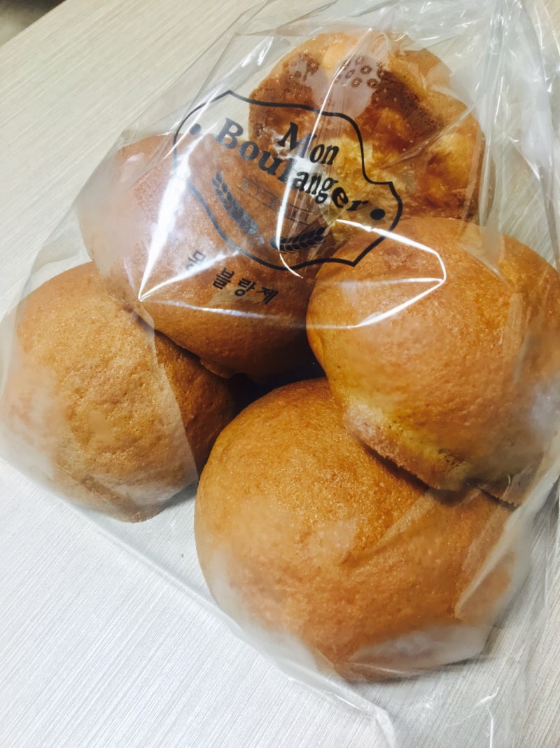 홈플러스 빵집 몽블랑제 뜨겁게 핫한 인기 생크림 모카번 네이버 블로그