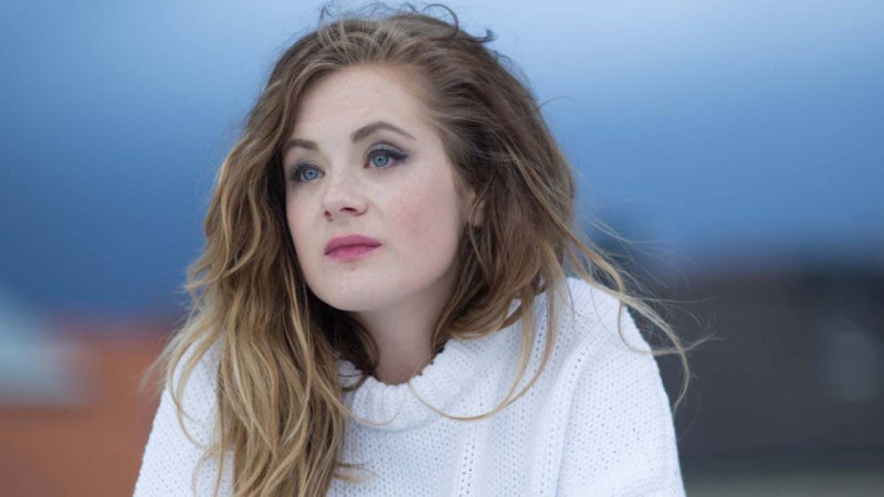 Iselin Solheim - Giants / Oracle / The Wizard of Us : 네이버 블로그