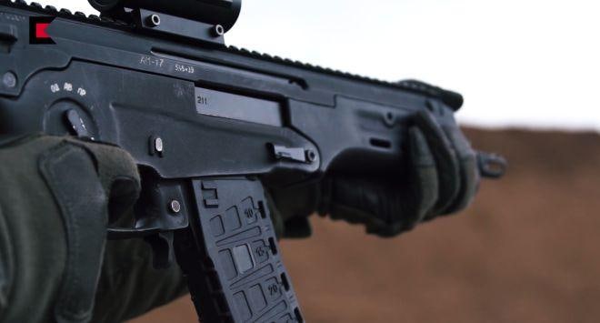 2018년에 러시아 정부로부터 평가받게 될 'Kalashnikov' 콘체른의 AM-17, AMB-17 소총 (2017년 9월 자 ...