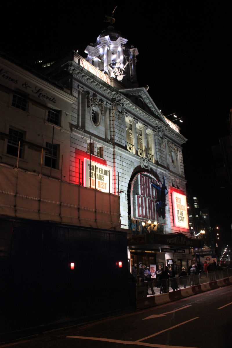 [영국 런던] 크리스마스 분위기가 한참인 런던의 야경 : 네이버 블로그