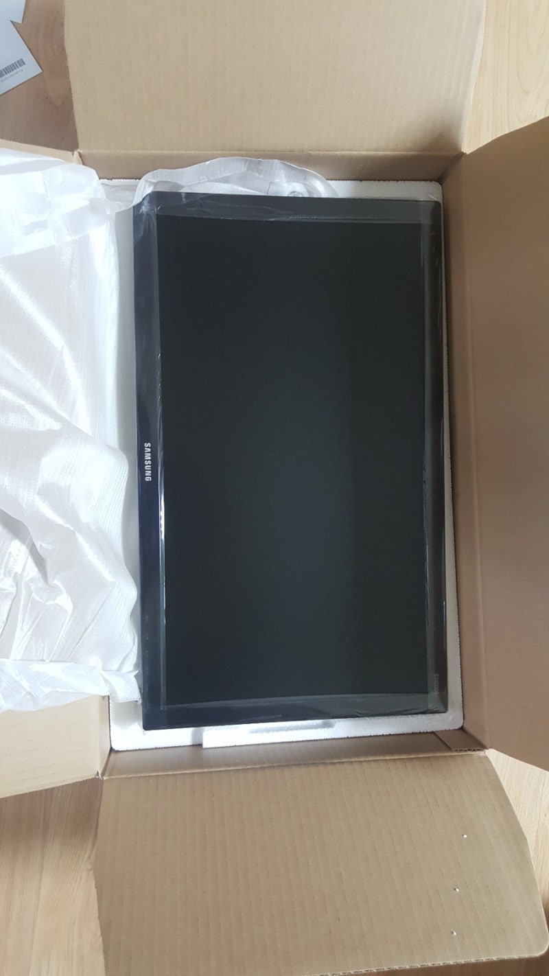 삼성모니터보급형가성비인기 S24D300개봉설치후기!24인치저가형모니터가격 : 네이버 블로그