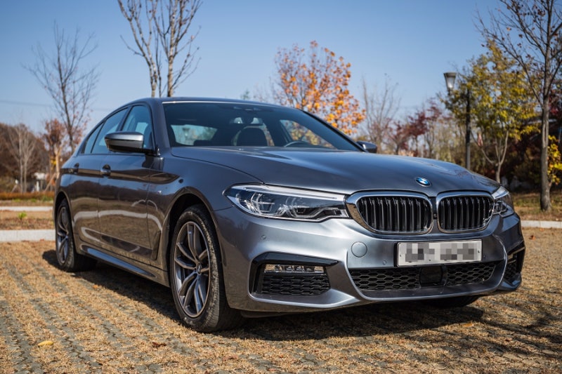캐딜락 CT6 프리미엄 vs BMW 530i xDrive M 스포츠 패키지 플러스 비교 시승기 : 네이버 블로그