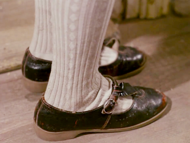 초현실주의 애니메이션의 대가 얀 슈반크마예르의, 앨리스 (Alice - Neco z Alenky, 1988) 캡쳐 : 네이버 블로그