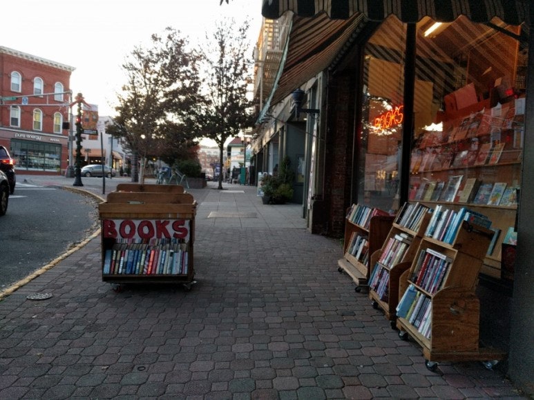 뉴저지 / 몽클레어 북센터 Montclair Book Center : 네이버 블로그