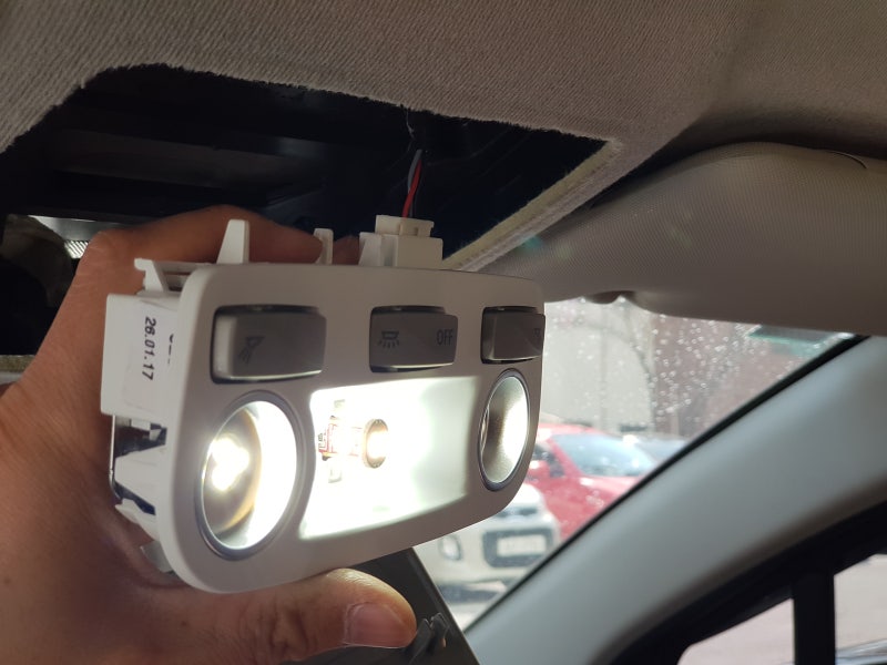 르노삼성 QM3 실내등 LED 작업 : 네이버 블로그