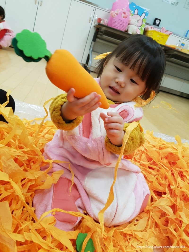 롯데마트 문화센터 봄학기 오감쑥쑥 베베플레이쿡 6주차 토끼와 당근 22개월 아기 문센 678일