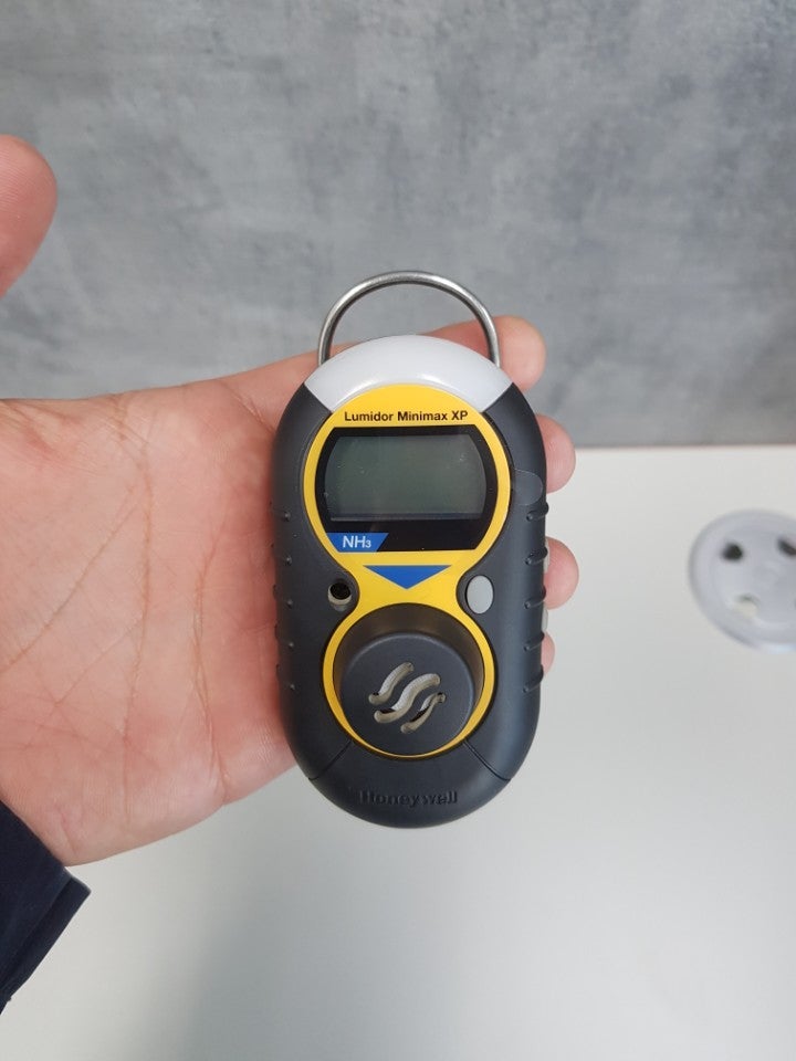 휴대용 암모니아NH3 가스측정기 암모니아 농도측정기 하니웰 미니맥스 MINIMAX-XP NH3 소개 : 네이버 블로그