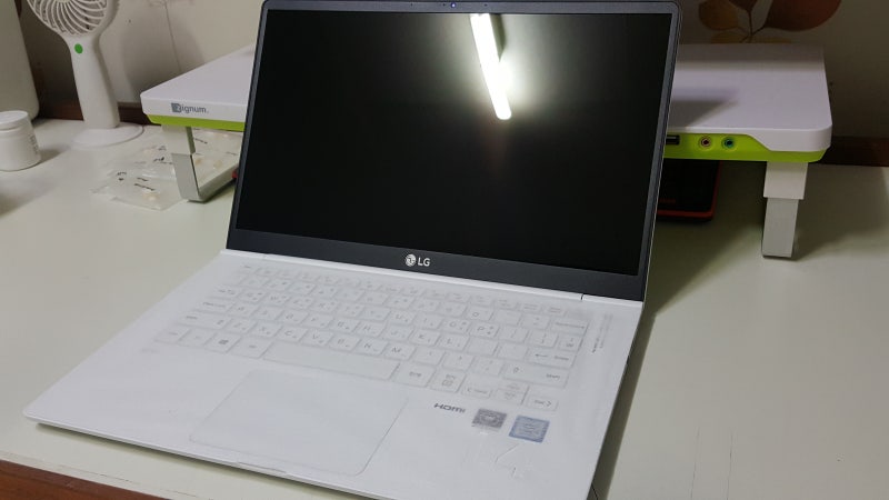 [개봉기] LG Gram 2018 드디어 구한 8세대 i3 ! : 네이버 블로그