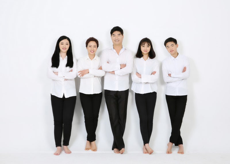 가정의달가족사진 여수가족사진여수리마인드웨딩사진가족사진촬영행사사진출장사진기념일사진샤롯데스튜디오리아스튜디오 네이버 블로그