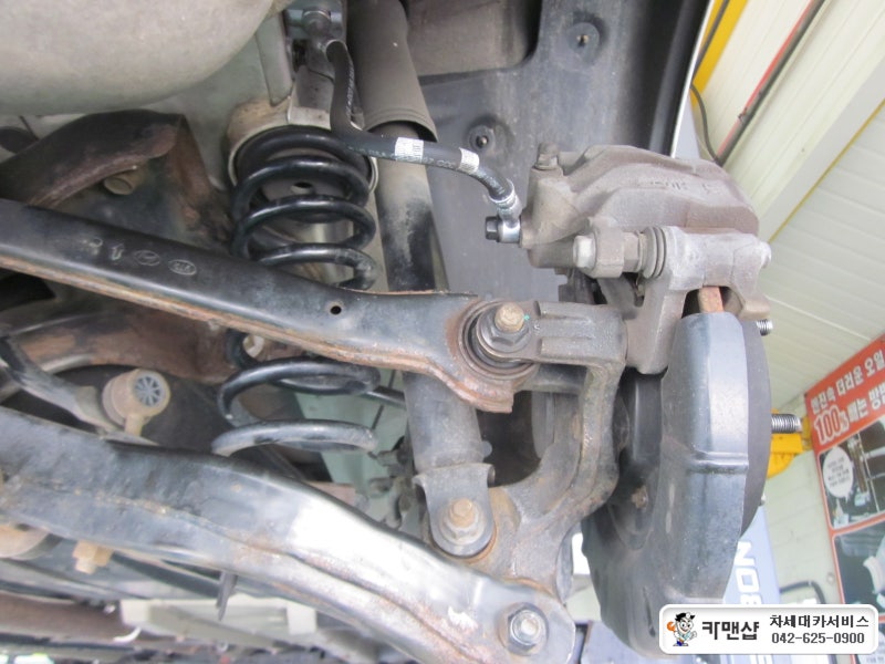 K7 Ttc 우레탄완충기장착 요철부위 과속방지턱 통과시 충격흡수 급커브시 쏠림방지 쇽업쇼버 수명연장 장거리 운행시 피로