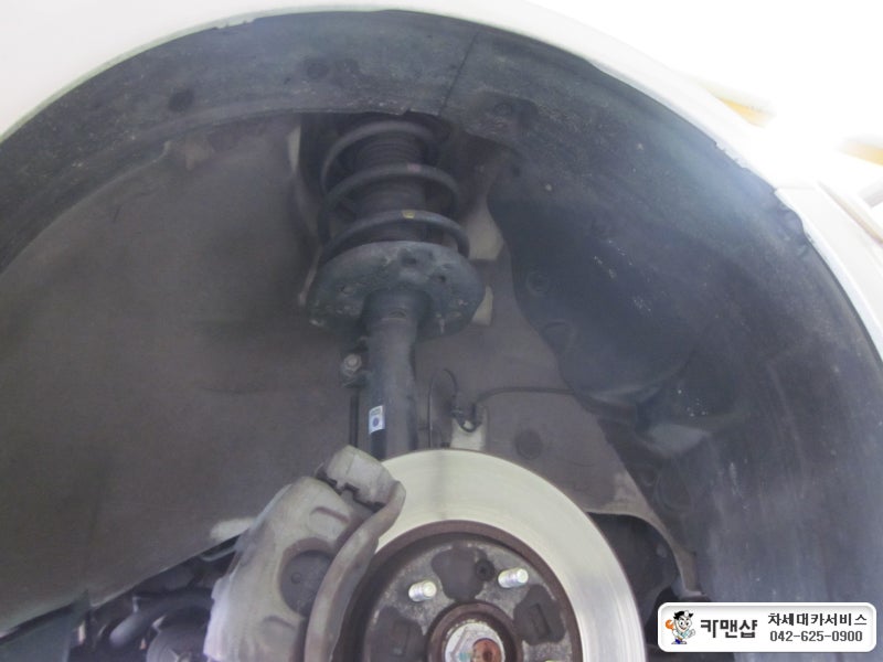 K7 Ttc 우레탄완충기장착 요철부위 과속방지턱 통과시 충격흡수 급커브시 쏠림방지 쇽업쇼버 수명연장 장거리 운행시 피로