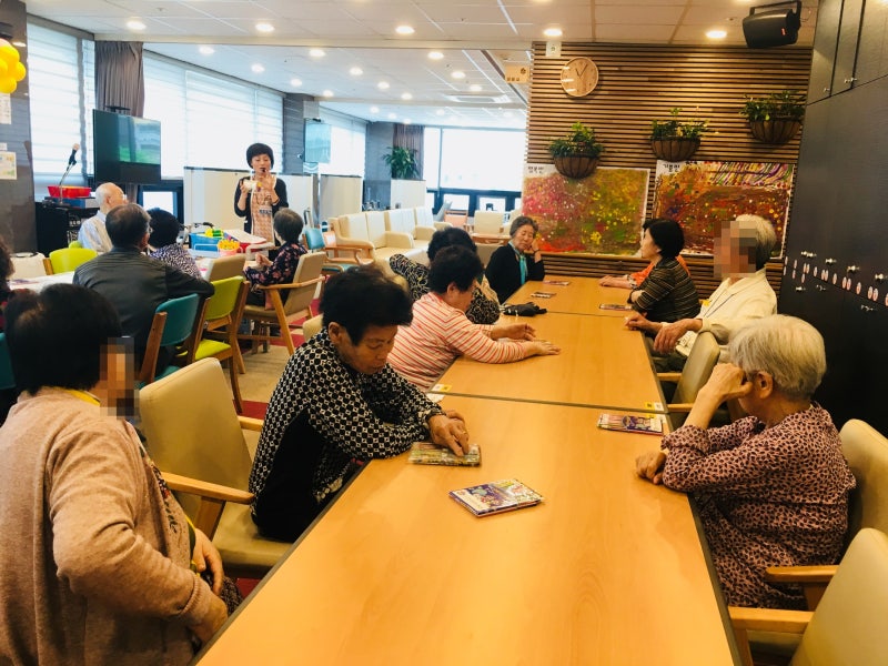 일산노인주간보호센터 장구 만들기미술 프로그램 시니어데이케어센터 주은 네이버 블로그