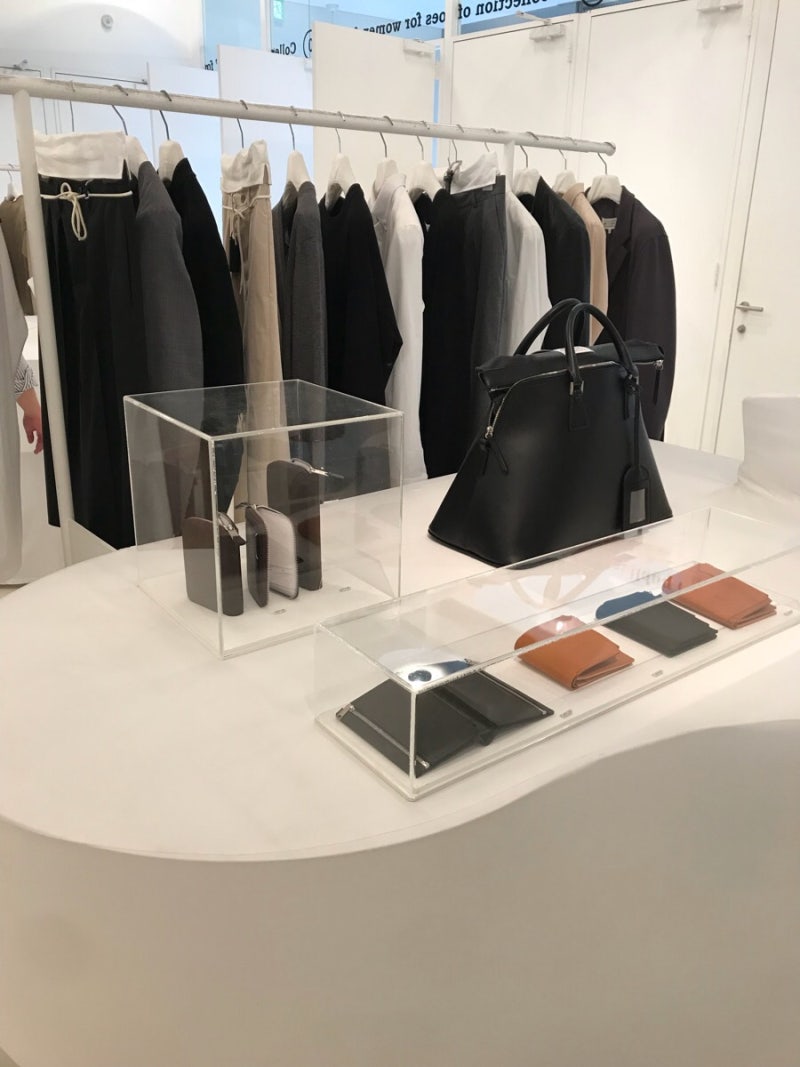 [Tokyo] 오모테산도 로에베, 메종마르지엘라, 샤넬 매장 : 네이버 블로그