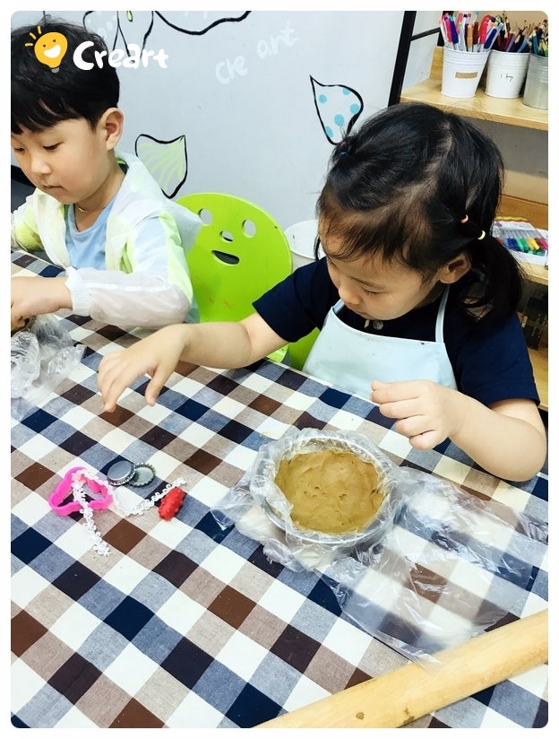 밤비니 5세 수업 그릇디자인 무늬찍기 시흥시 정왕동 배곧 미술학원 창의미술 크리아트 네이버 블로그