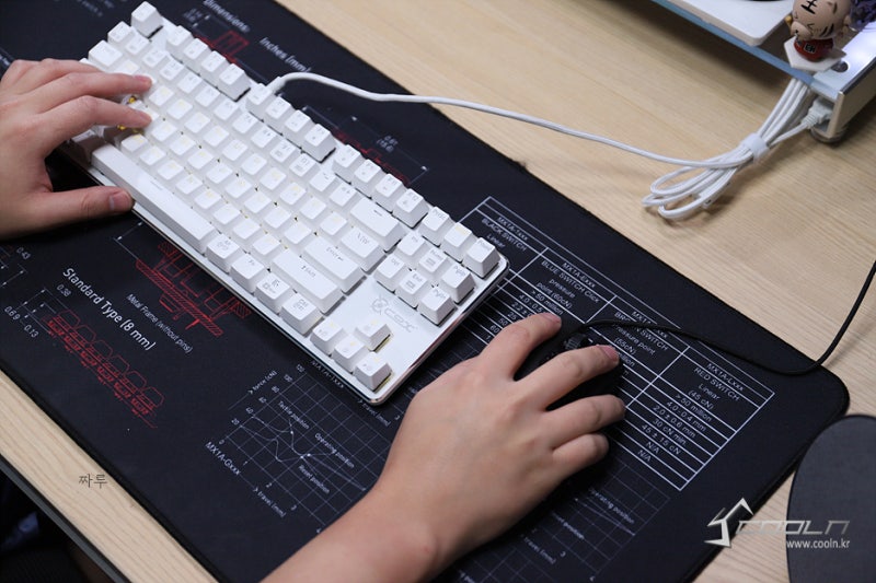 드디어 출시된 광축 텐키리스 키보드 COX CK200! 넓어진 책상, 컨트롤, 성공적! : 네이버 블로그