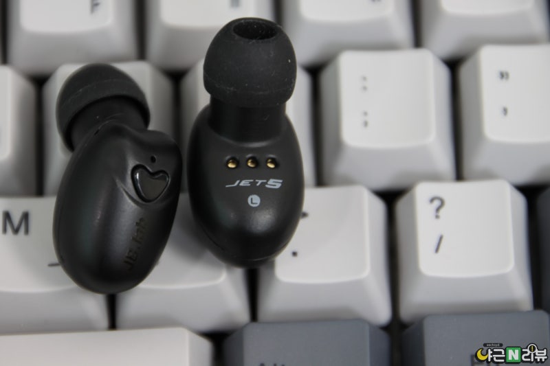 JB.lab JET5 True Wireless Sports Earbuds / 제이비랩 제트5 완전무선 블루투스 5.0 이어폰 ...
