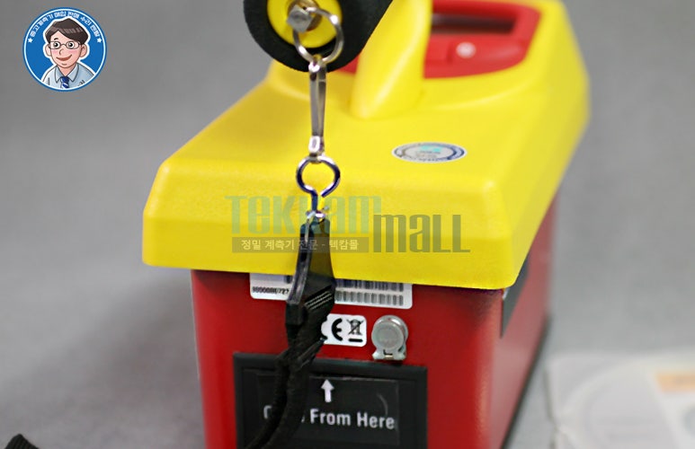 A+급 중고 / FLUKE 451B / Ion Chamber Survey Meter / 이온 챔버 측정기 / 방사율 및 누적 ...