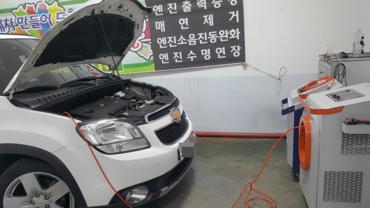 삼성자동차 엔진소음흡기크리닝인젝터클리닝연소실 찌꺼기 클리닝 비용저렴 일거양득 효과 건하테크 부천지사에서