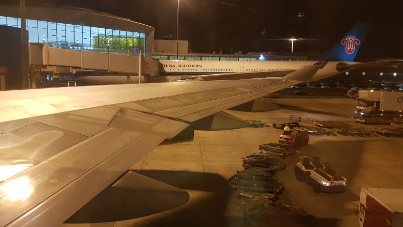 07. 콴타스항공 이코노미, QF25 SYD-HND (시드니-도쿄하네다) / 시드니 PP라운지(Better Burger ...