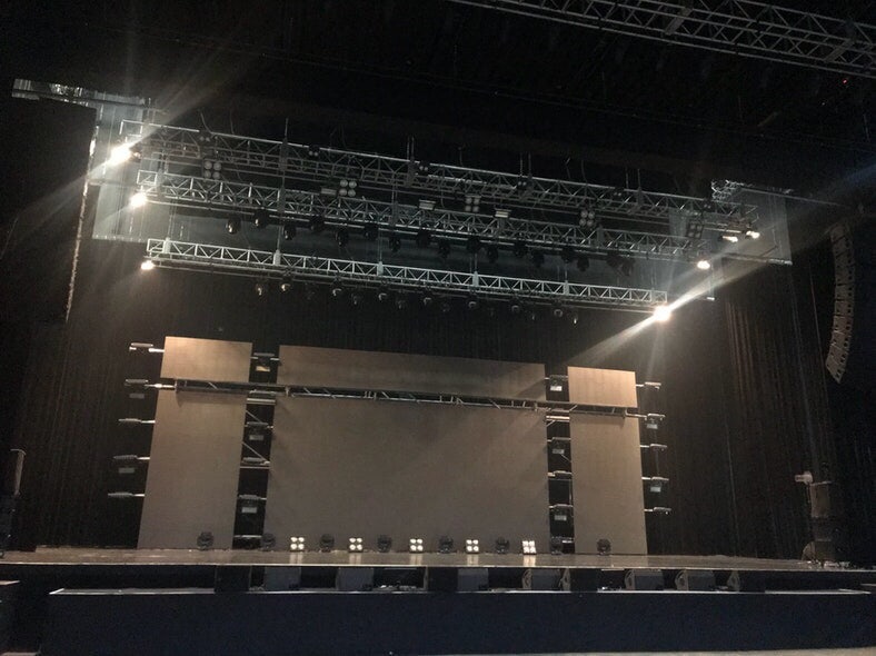 B1A4 진영 팬미팅 열리는 예스24 라이브홀(YES24 LIVE HALL) 시야 사진 모음 : 네이버 블로그