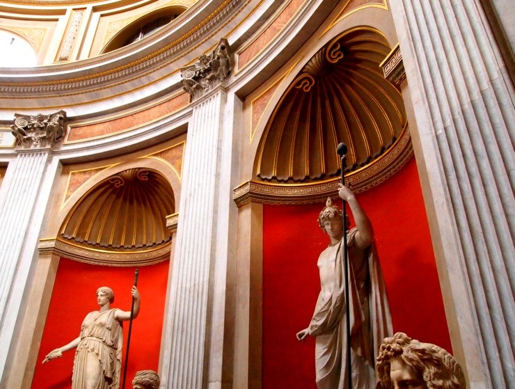 안티누스 브라스키(Antinous Braschi), 원형의 방(Sala Rotonda), 피오클라멘티노 박물관, Museii ...