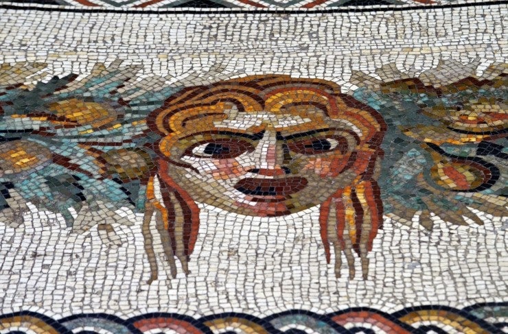 아에기스를 든 팔라스 아테나가 그려져 있는 로톤다 모자이크, 그리스 십자가의 방(Sala a Croce Greca), Pio ...