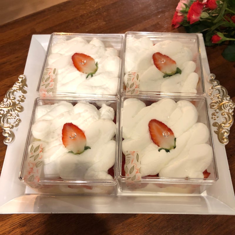 딸기복숭아수제케이크생일케이크생크림케이크주문케이크광주케이크수완지구케이크케이크맛집디저트카페설렘케이크마카롱