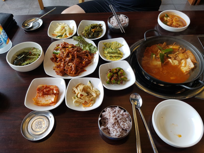 전세집 이사갈때 대리석 타일 구멍 복원 혹은 뚫기 벽걸이 티비구멍 싱크대 정수기 구멍 에어컨 구멍 감쪽같이 메우기 네이버 블로그