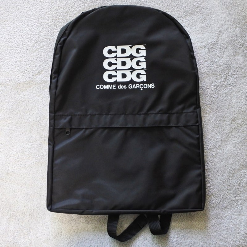 꼼데가르송 브랜딩과 아이코닉 CDG 로고가 디자인된 CDG 백팩 : 네이버 블로그