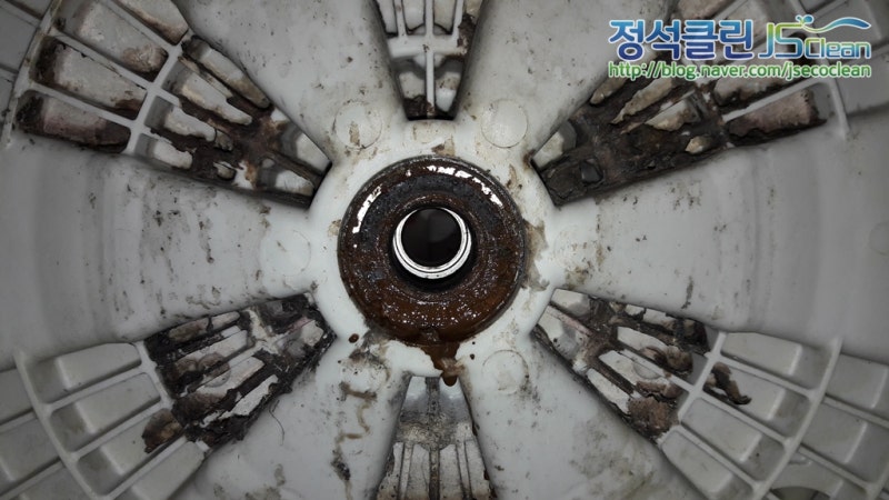드럼세탁기수리 빌트인 9kg 드럼세탁기 탈수 소음 진동 베어링 고장 수리 교체 작업 정석클린 네이버 블로그