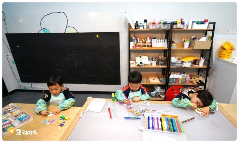 Bambini 4·5세 수업 관절인형동작표현 크리스마스 꾸미기 시흥시 정왕동 배곧 크리아트 미술학원 네이버 블로그
