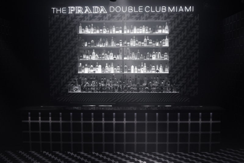 [전 시]프라다 클럽_THE PRADA DOUBLE CLUB AT ART BASEL MIAMI BEACH BY CARSTEN ...
