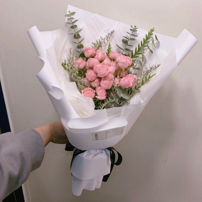 청주꽃집 코코아화원자나장미화이트플러드꽃다발장미꽃다발청주꽃배달청주꽃다발사창동꽃집충북대꽃집청주꽃배달서비스코코아꽃집