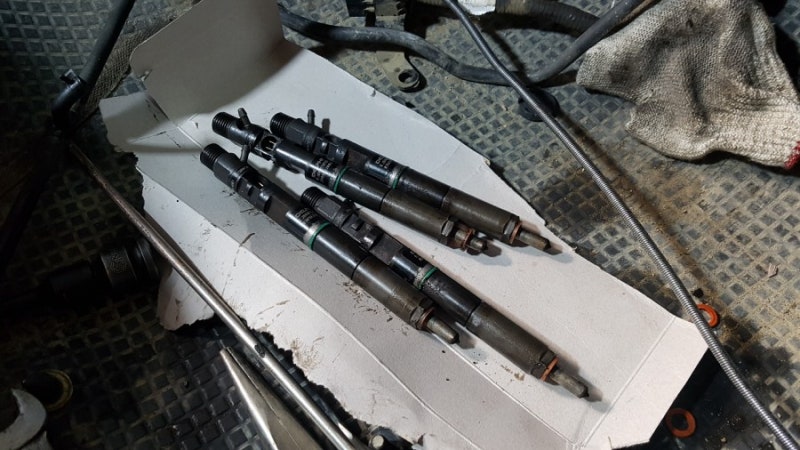 봉고쓰리 인젝터고압펌프연료탱크연료필터플라이밍펌프교환연료라인쇳가루발생연료라인전부교환crdi커먼레일엔진수리부산양산김해자동차정비10년타기정비센터정비전문점부산오토