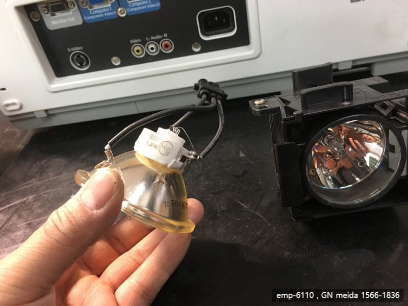 [emp-6110,emp6010] 램프교체 및 정밀크리닝사례입니다~ elplp45,엡손프로젝터수리 : 네이버 블로그