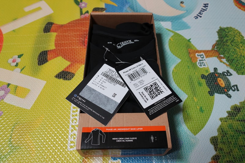 아크테릭스 페이즈 AR 크루 긴팔 (Arcteryx Phase AR Crew LS Men, ATHSM16260) 무게측정 ...